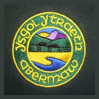 Ysgol y Traeth (Fees & Reviews) United Kingdom, Wales, Ffordd yr Ysgol