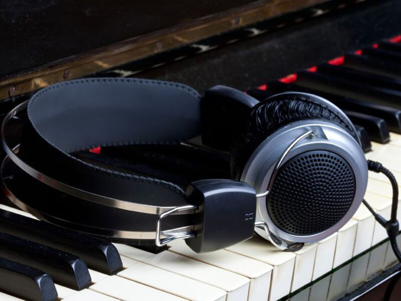 FM8: FM Synthesizer by Native Instruments - Sharjah, UAE (Course)