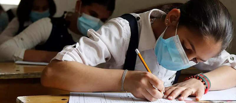 UAE: Grade XI students thrilled to be back in school (NEWS)