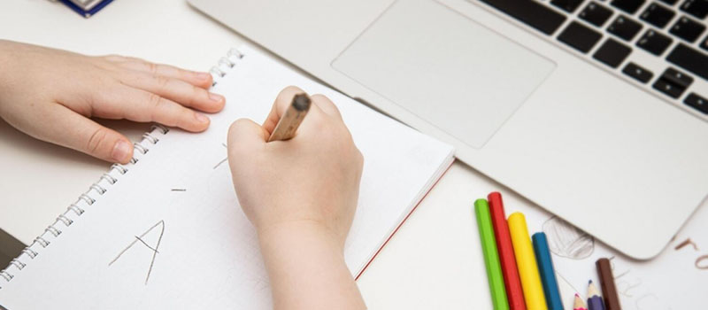 UAE: Hundreds of students in remote areas to access internet via ...