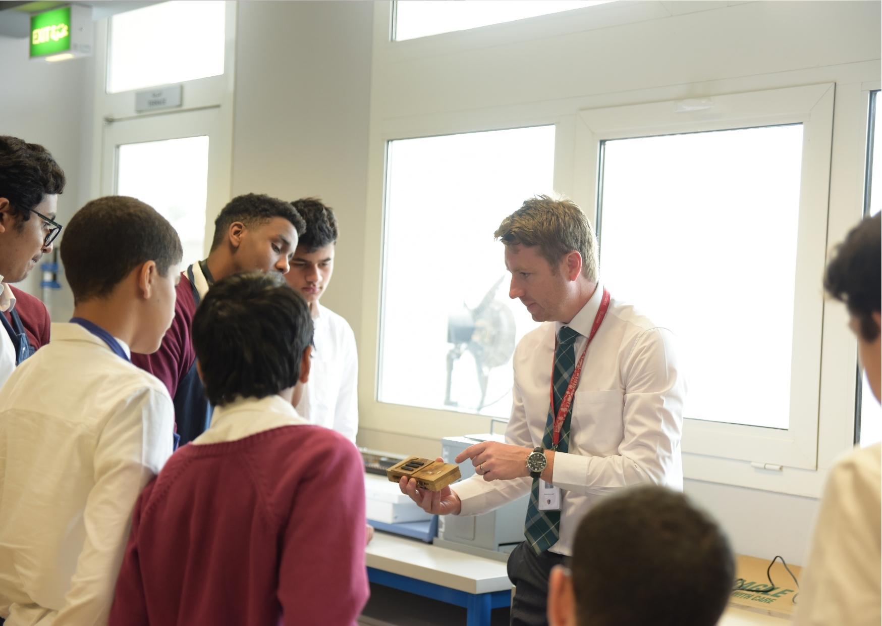 Swiss International School (SISQ) (Photo Gallery)