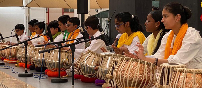 Look: Dubai school students put up beautiful performances to welcome ...
